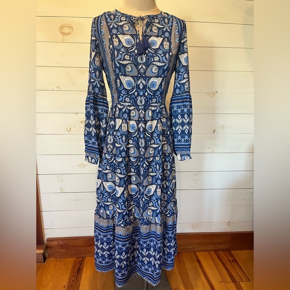 J. McLaughlin | Dresses | Jmaughlin Hortense Blue Floral Dress | Poshmark